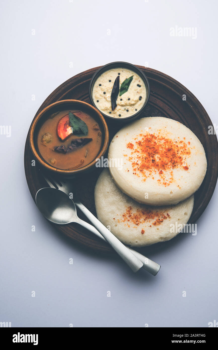 Thatte or Taste Idli also known as Plate Idly is a Popular south Indian ...