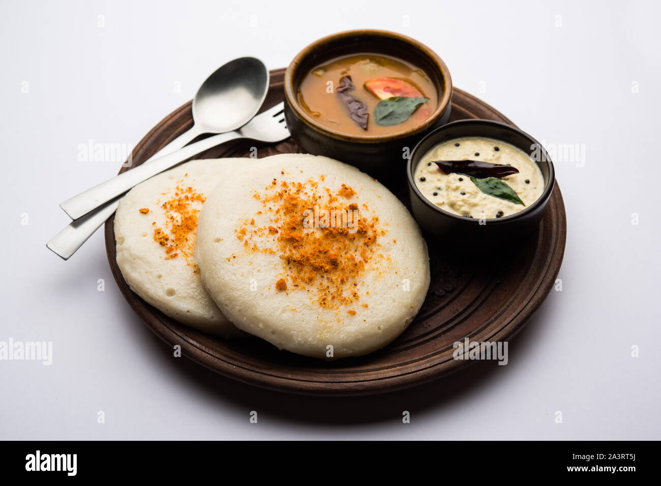 Thatte or Taste Idli also known as Plate Idly is a Popular south Indian ...
