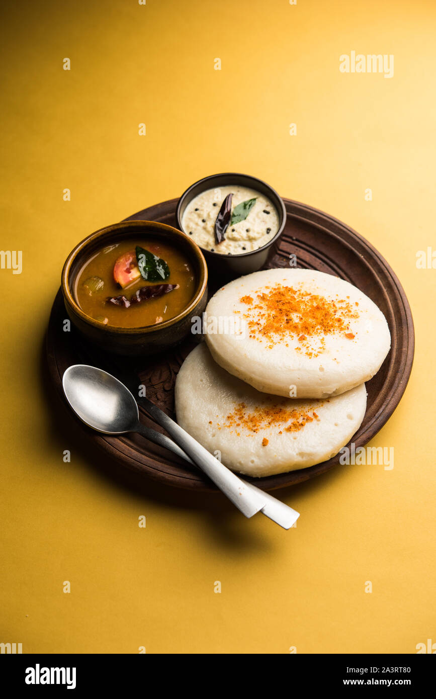 Thatte or Taste Idli also known as Plate Idly is a Popular south Indian ...