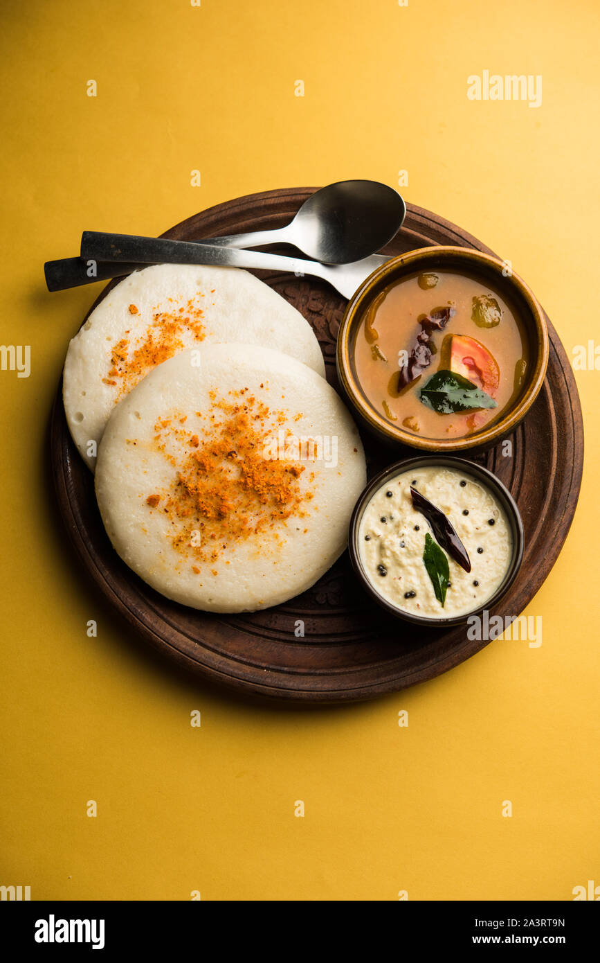 Thatte or Taste Idli also known as Plate Idly is a Popular south Indian ...