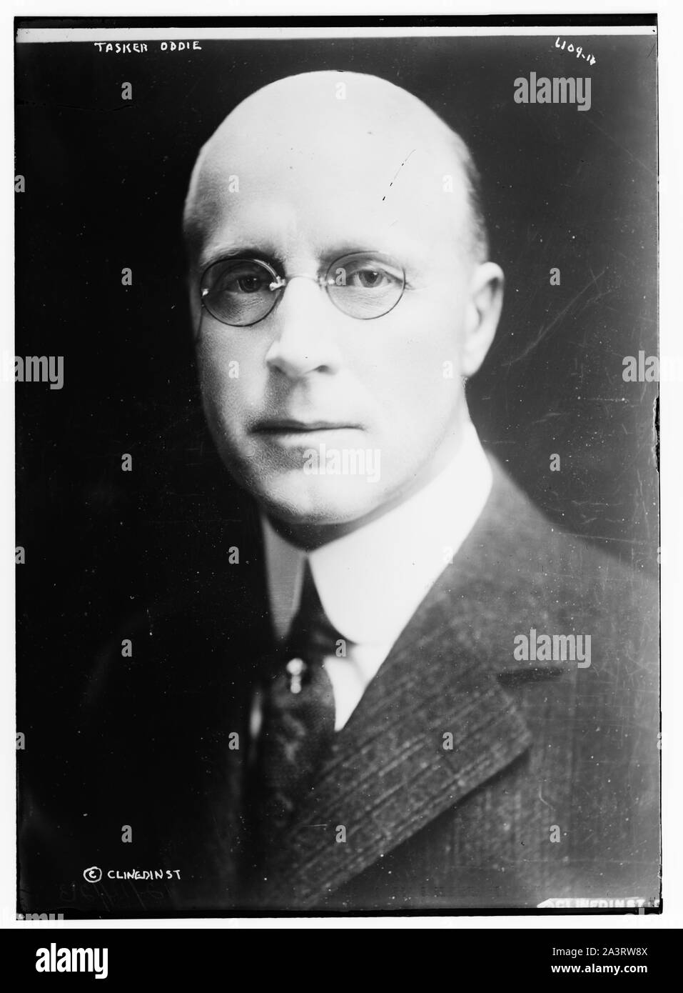 Tasker oddie hi-res stock photography and images - Alamy