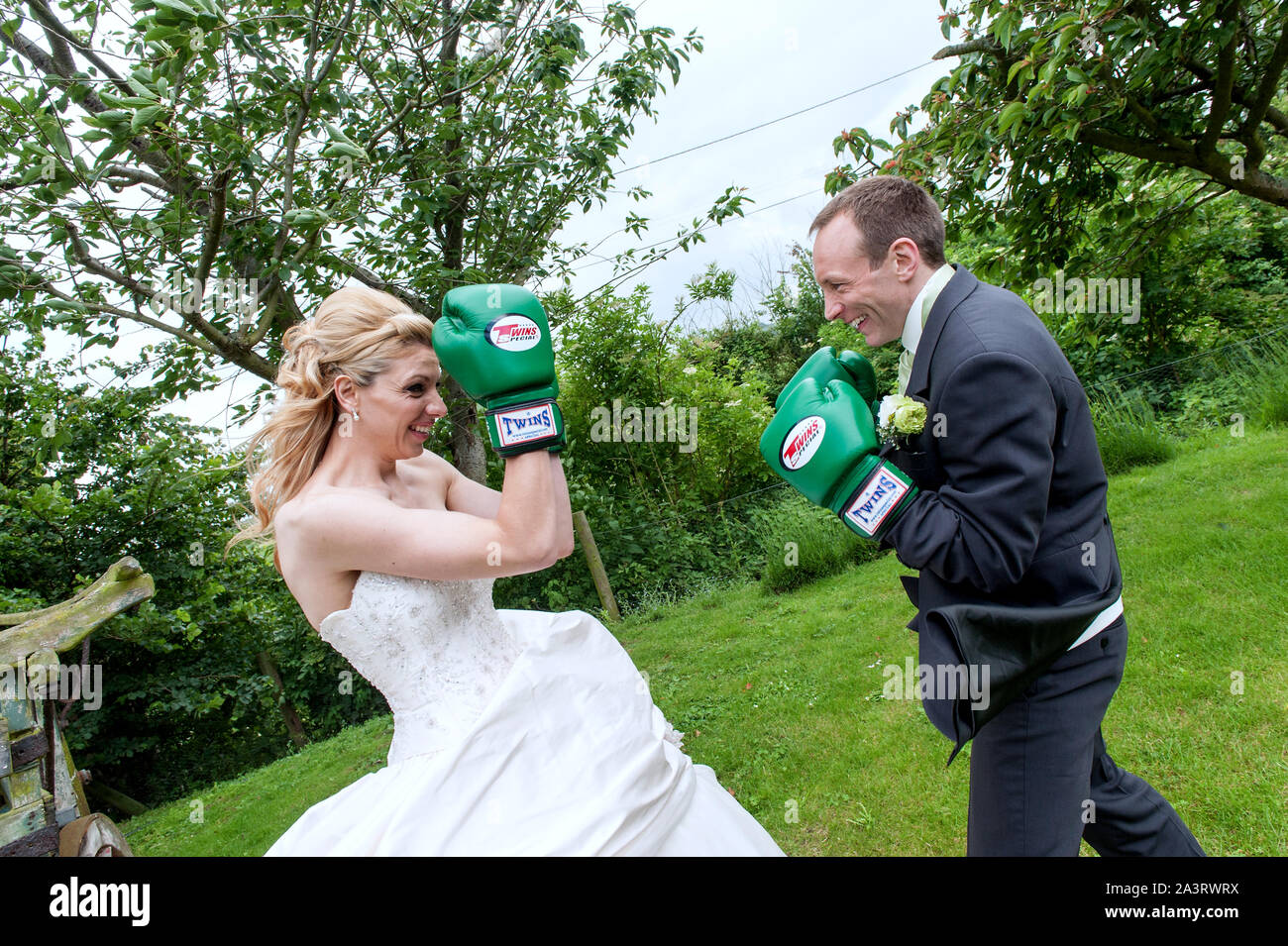Boxing Bride High Resolution Stock Photography and Images - Alamy