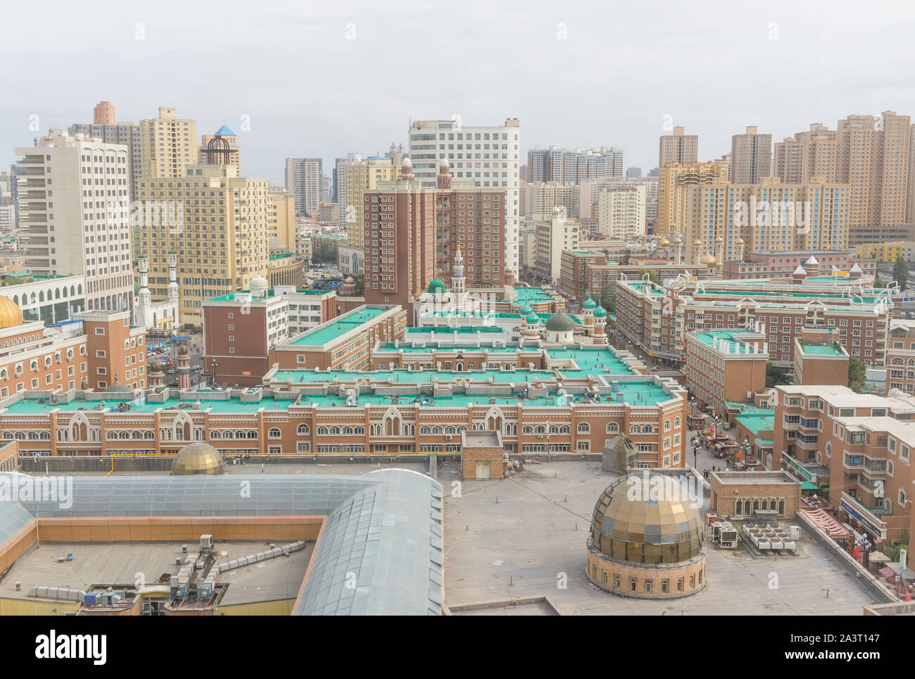 Skyline urumqi china hi-res stock photography and images - Alamy