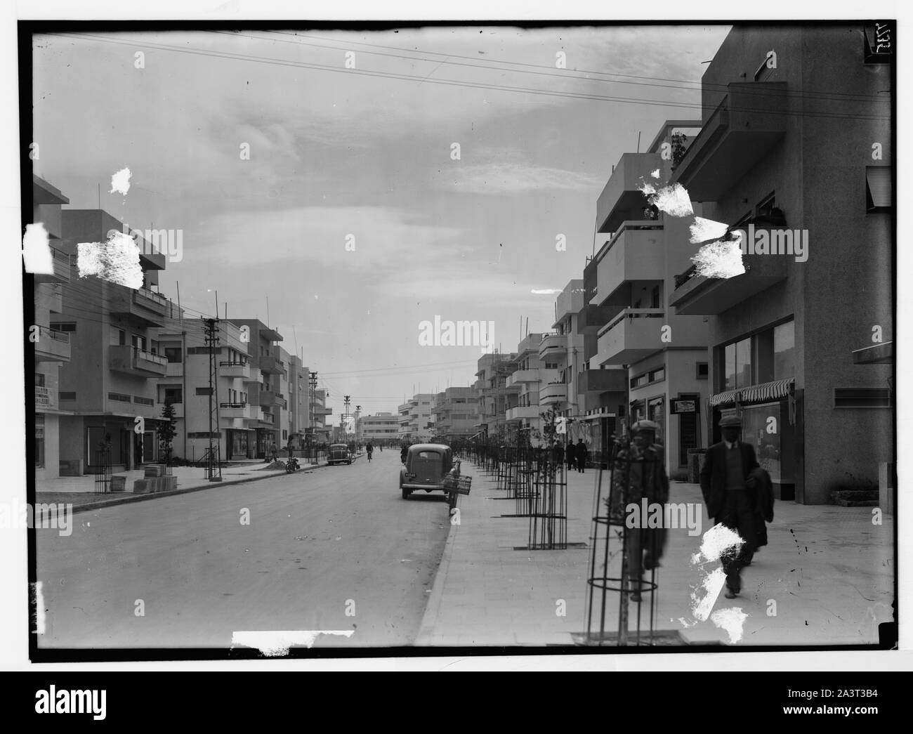 Tel Aviv. Dizengoff Street. Yarkou Street Stock Photo - Alamy