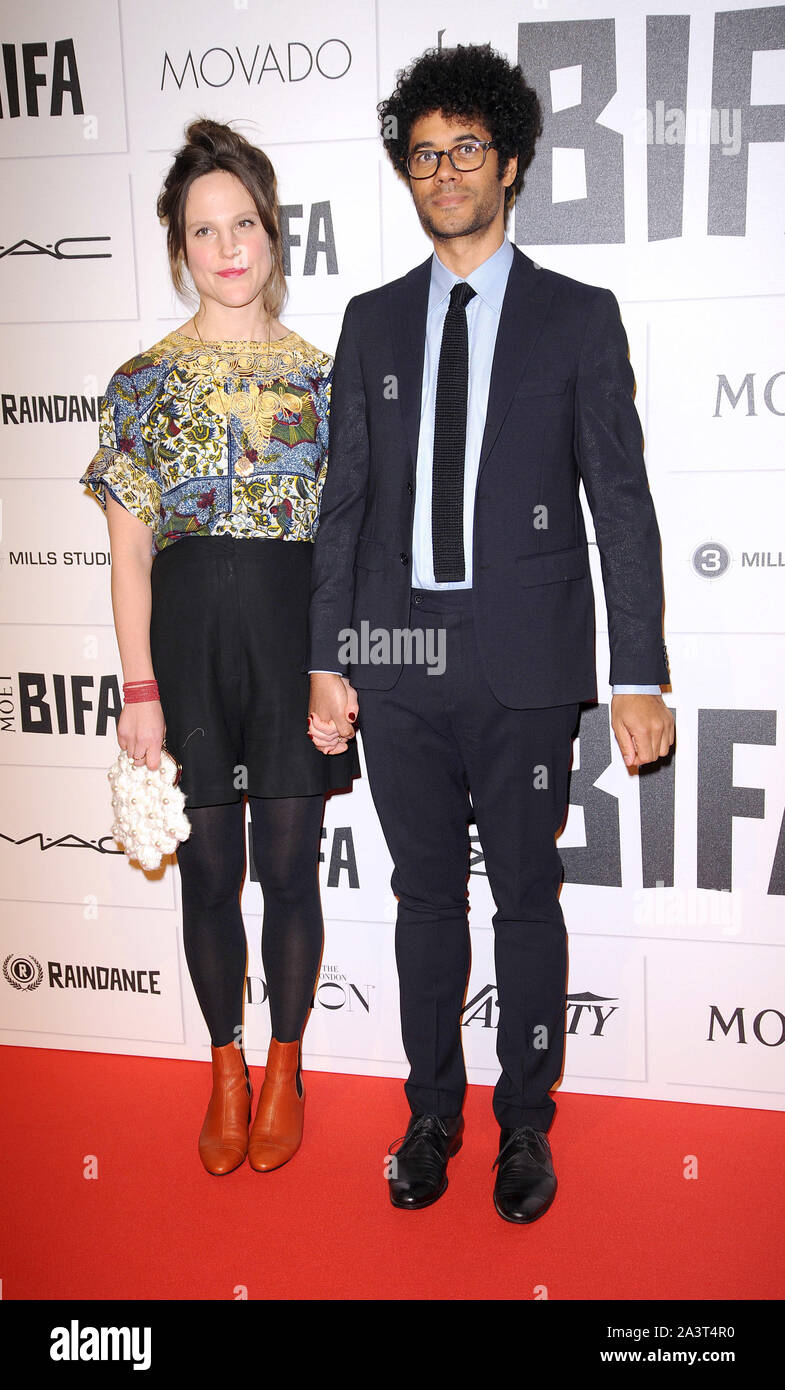 Richard ayoade and lydia fox hi-res stock photography and images - Alamy