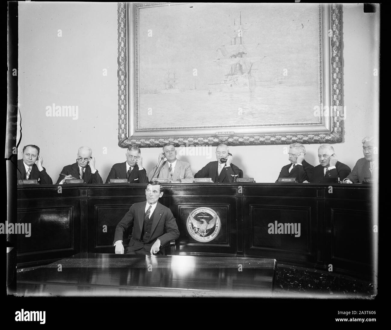 U s navy commodore hi-res stock photography and images - Alamy