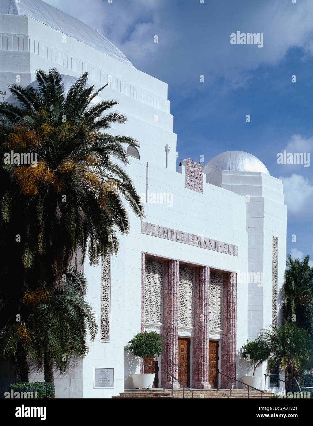 Temple Emanu-El, Miami Beach, Florida Stock Photo - Alamy