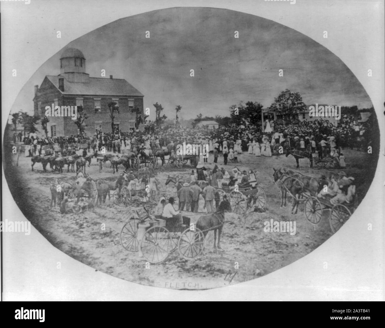 Courthouse square Black and White Stock Photos & Images - Alamy