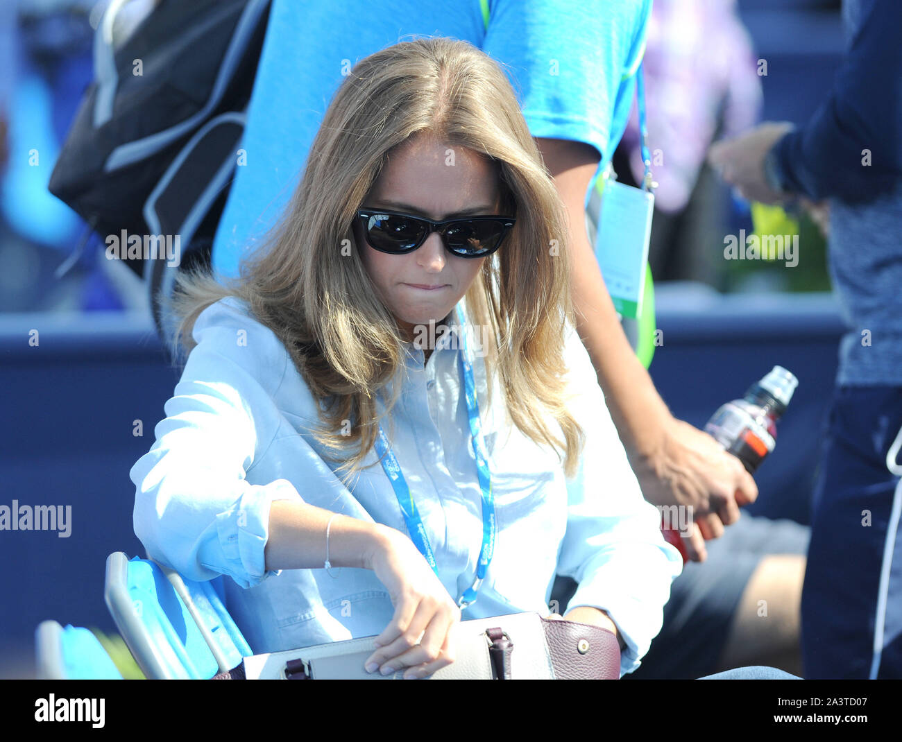 Kim sears during the aegon championships at the queens club hi-res ...