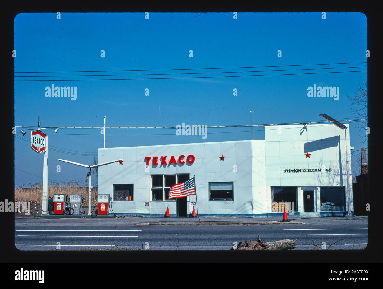 Texaco station hi-res stock photography and images - Alamy