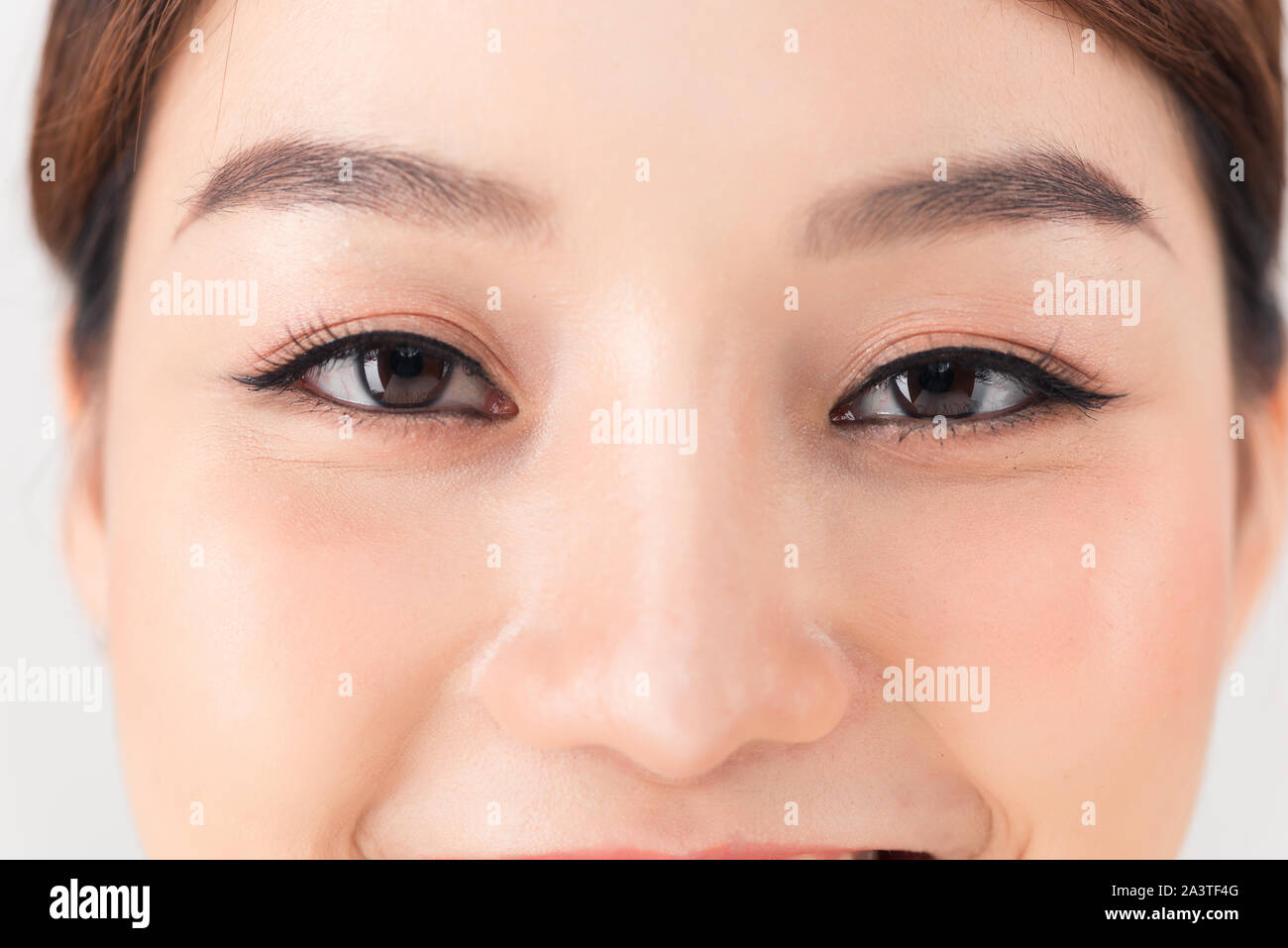 Asia woman brown eyes hi-res stock photography and images - Alamy