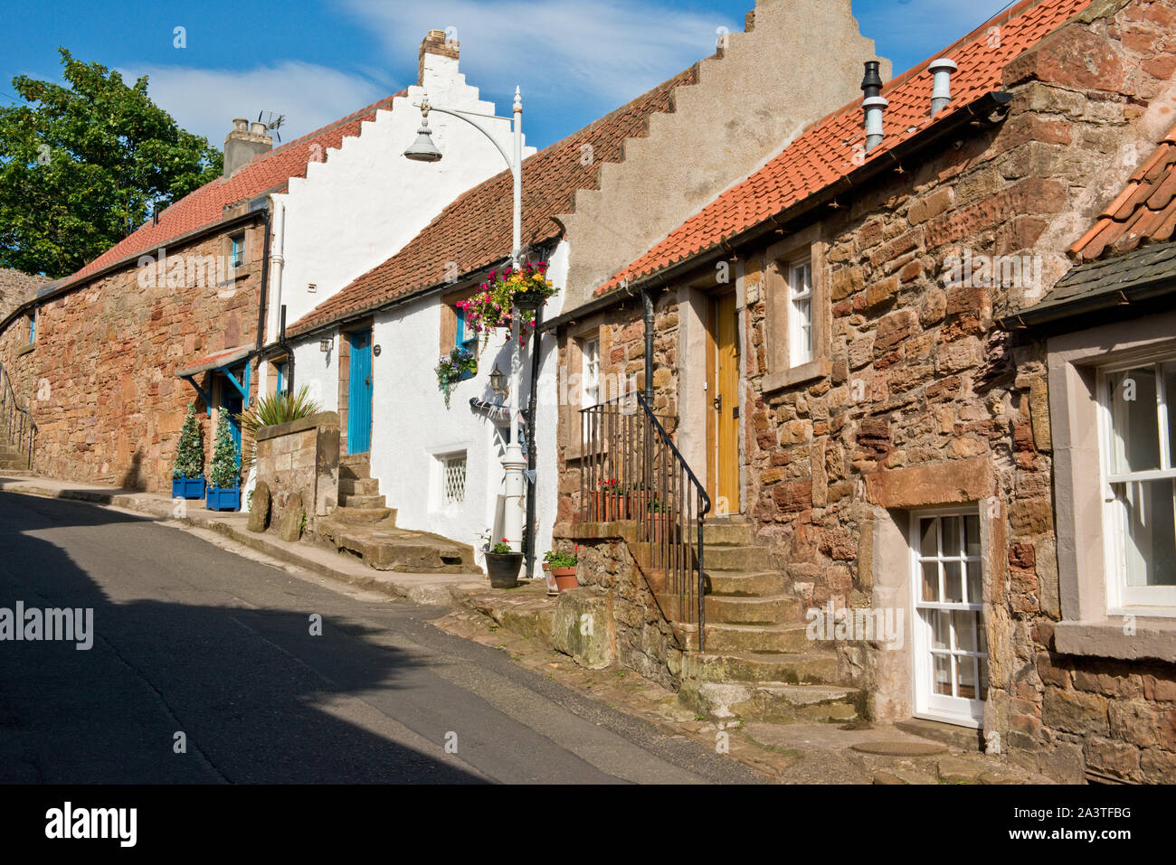 Kingdom of fife street hi-res stock photography and images - Alamy