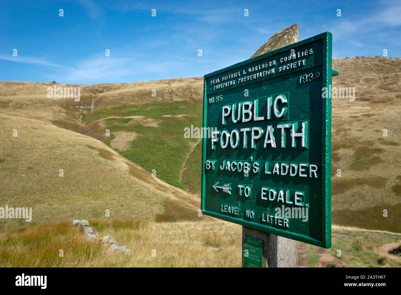 Old footpath sign at Jacobs Ladder on the Pennine Way, Peak District ...