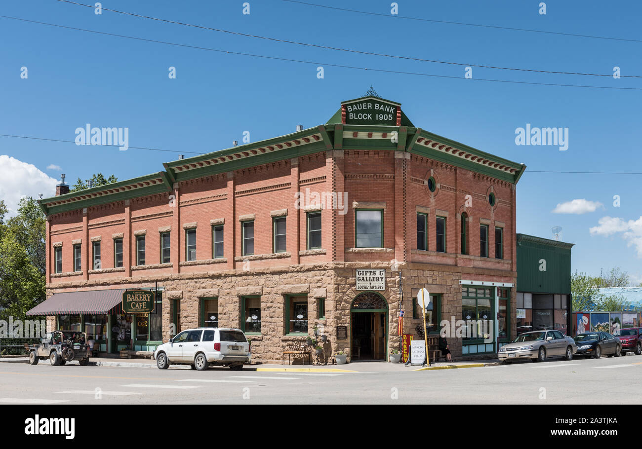 Bauer bank building hi-res stock photography and images - Alamy