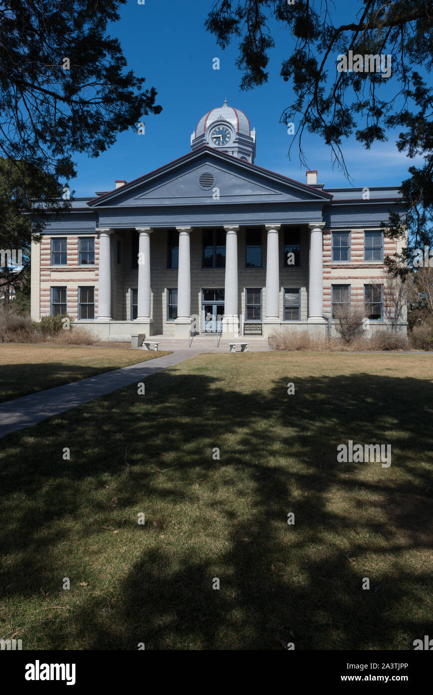 The 1910 Classical Revival Jeff Davis County courthouse, with its Beaux ...