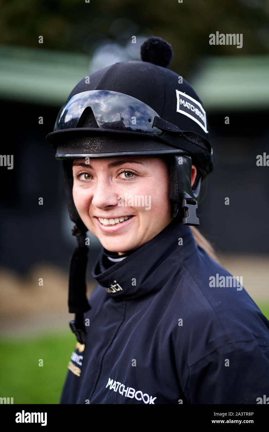 Bryony Frost's Instagram, Twitter & Facebook on IDCrawl