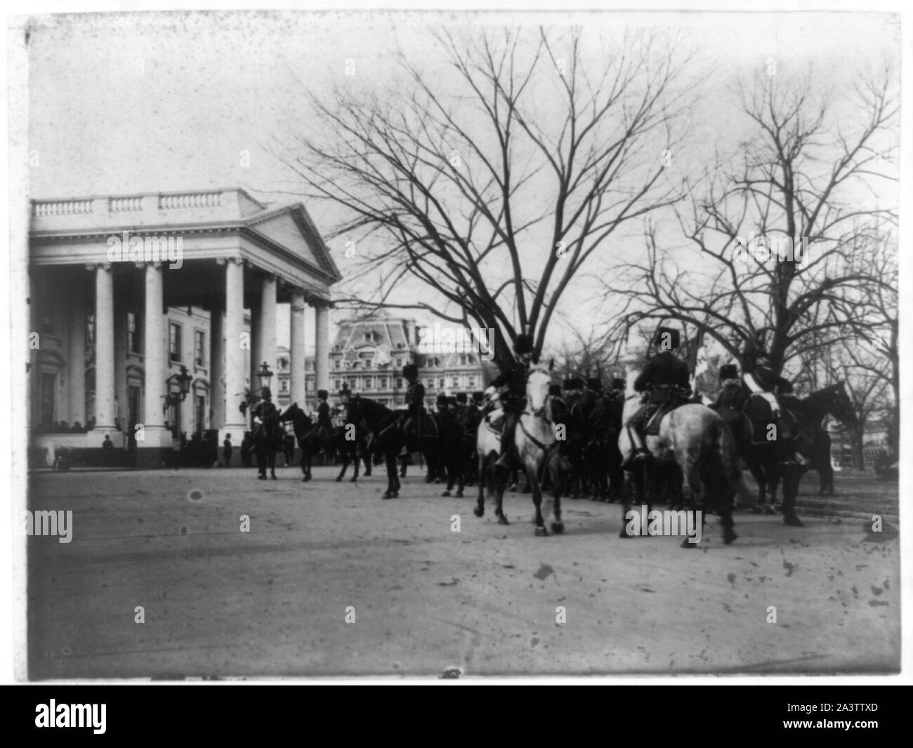 Presidents escort hi-res stock photography and images - Alamy