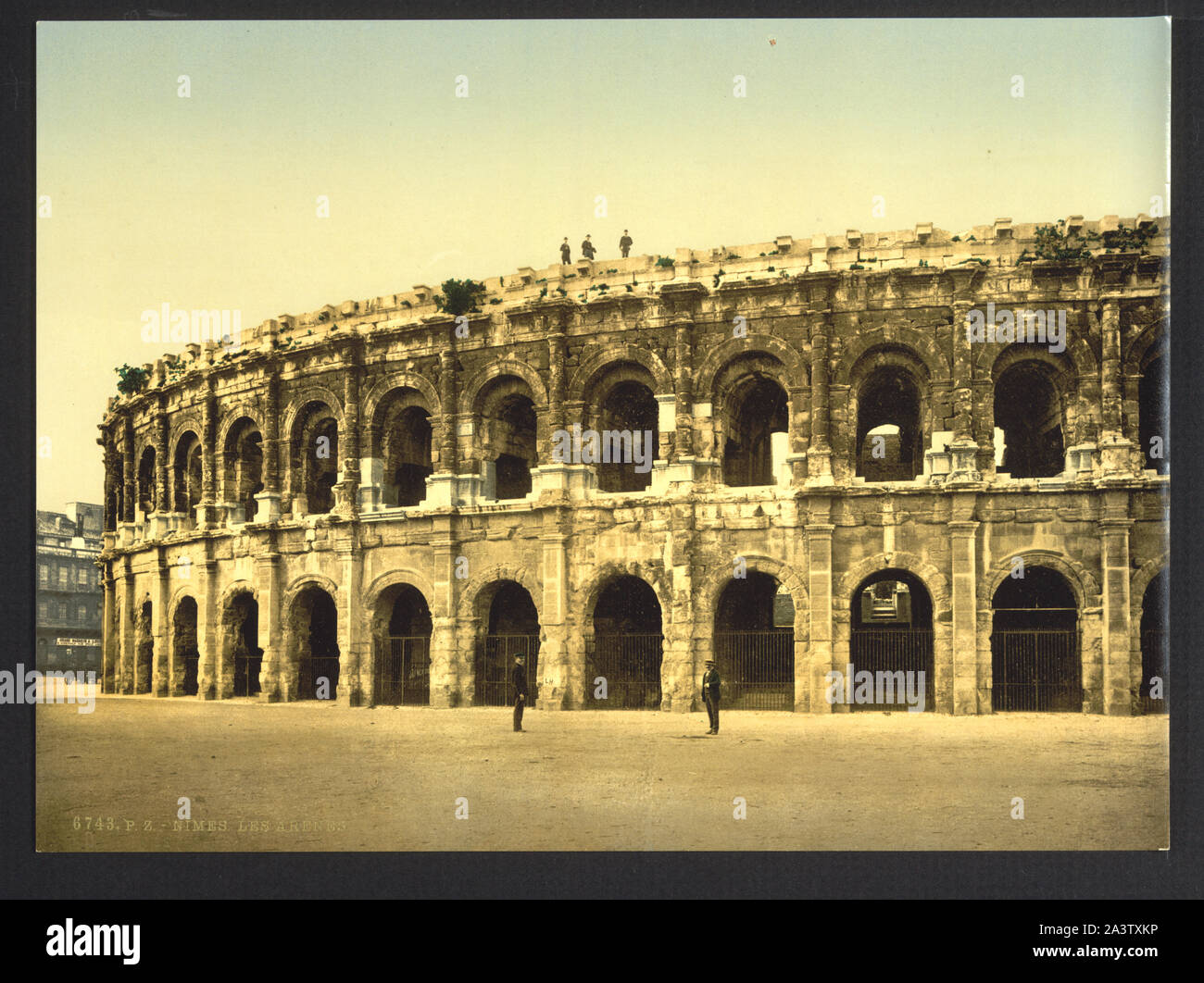 Roman arena crowd hi-res stock photography and images - Alamy