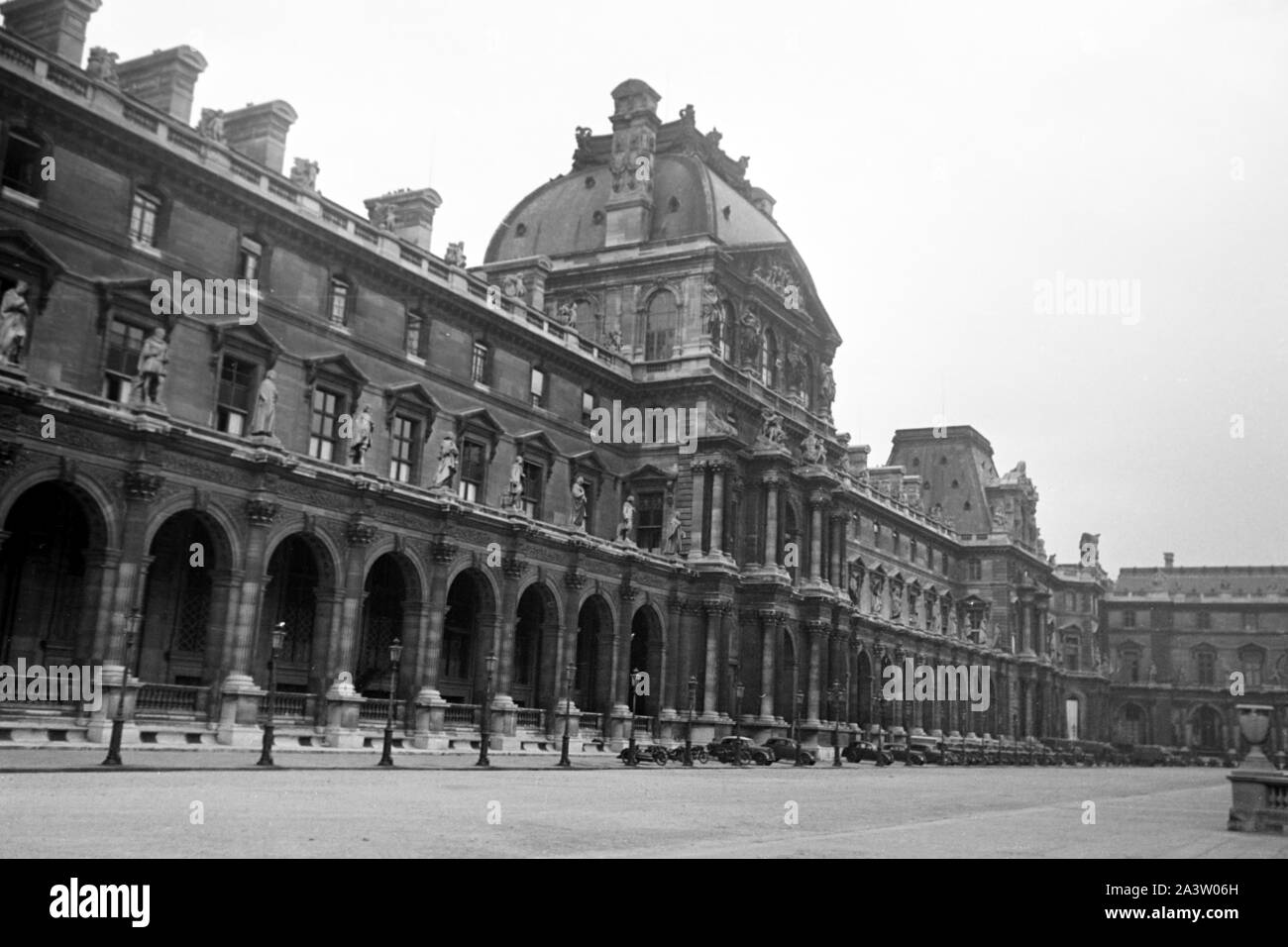 Louvre, Paris, Frankreich, 1940er Jahre. Louvre, Paris, France, 1940s ...