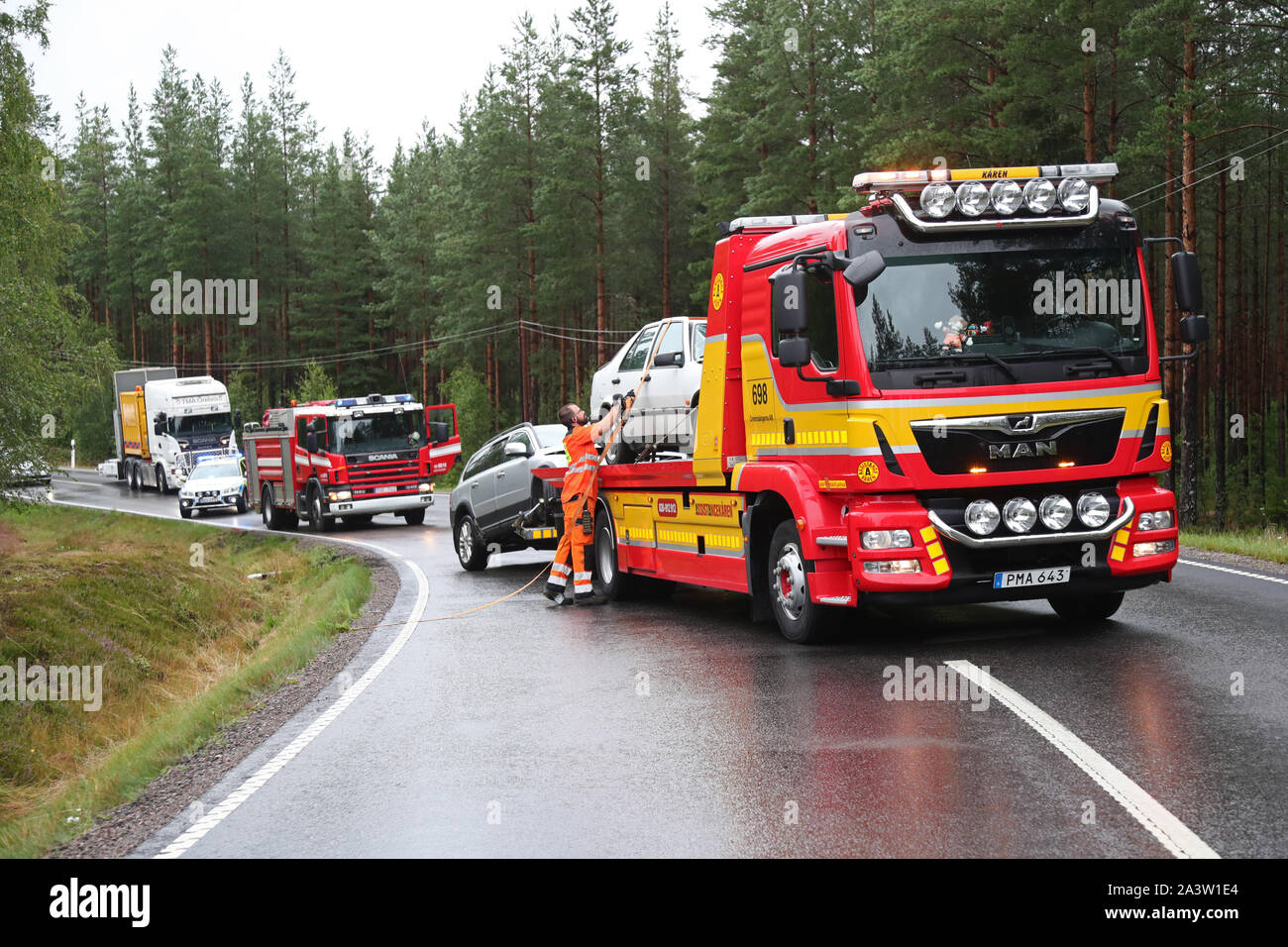 HJORTKVARN 20190721Trafikolycka på väg 51 mellan Hjortkvarn och Örmon N. En lastbil krockade med ...