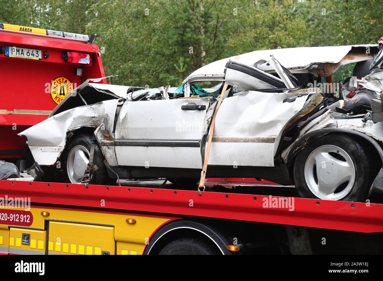 HJORTKVARN 20190721Trafikolycka på väg 51 mellan Hjortkvarn och Örmon N. En lastbil krockade med ...