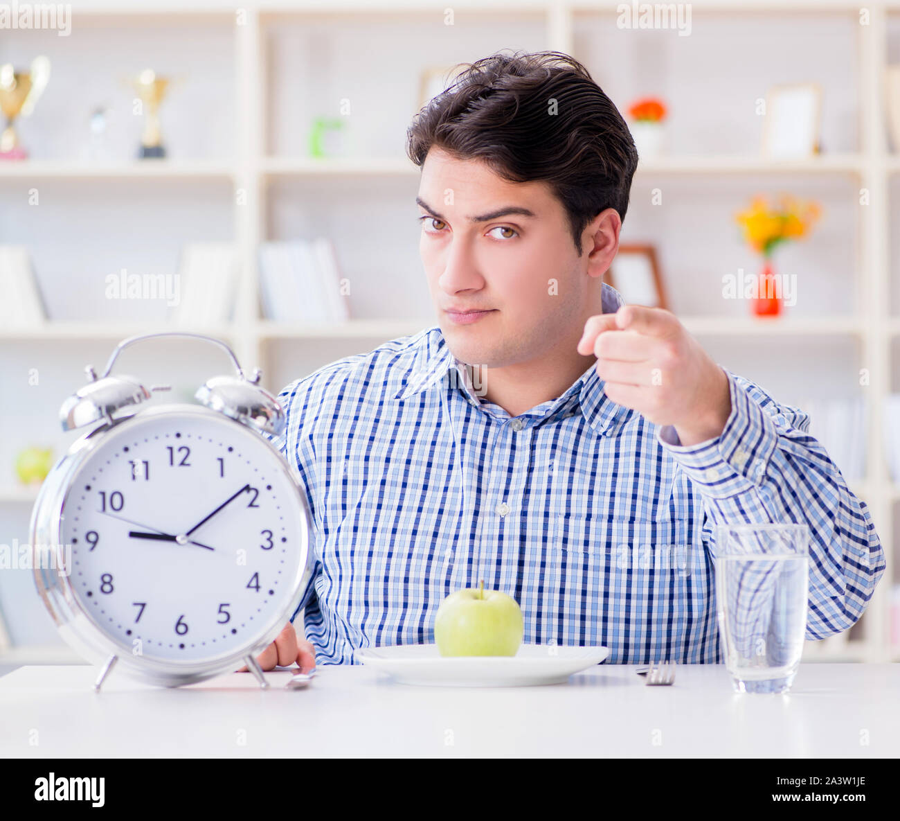 The concept of slow service in the restaurant Stock Photo - Alamy