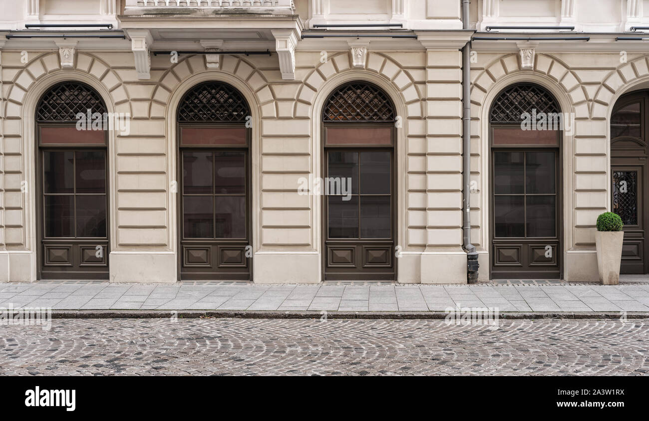 Car copy space hi-res stock photography and images - Alamy