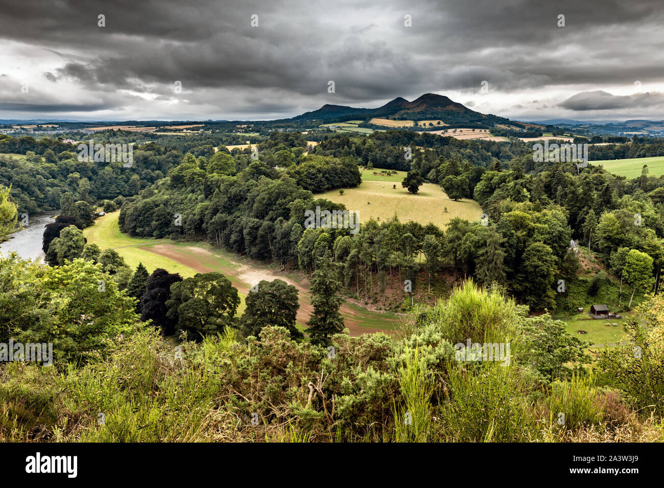 Scott's view cloud hi-res stock photography and images - Alamy
