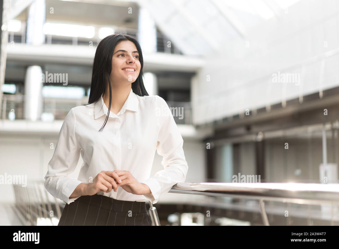 Work experience student suit hi-res stock photography and images - Alamy