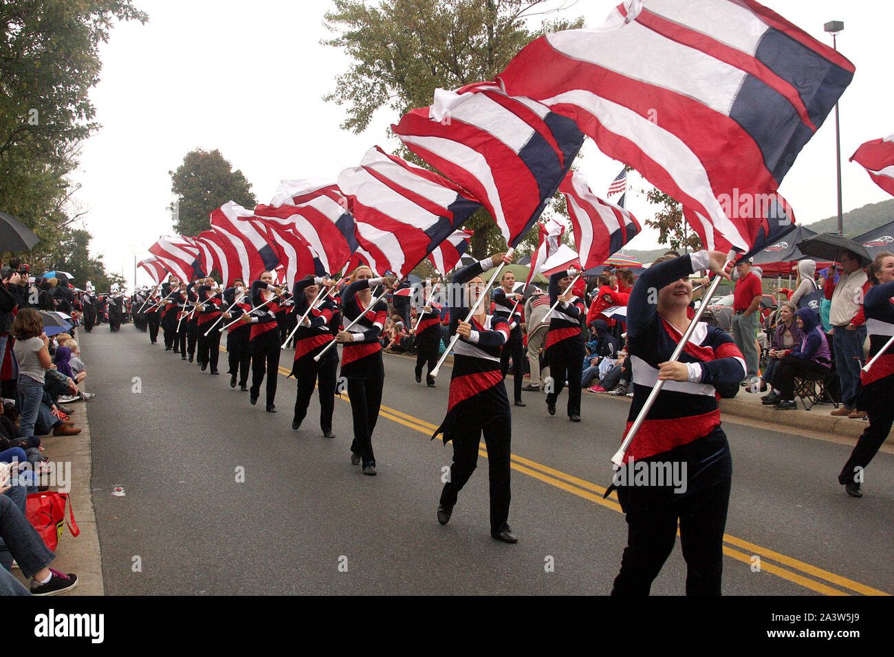 Marching band flags hi-res stock photography and images - Alamy Marching band flags hi-res stock photography and images - Alamy