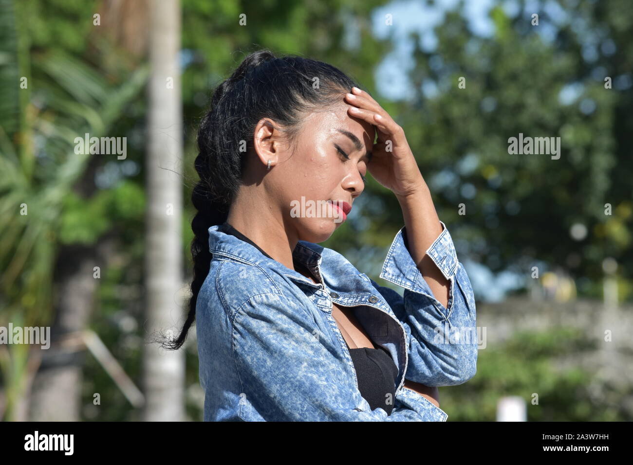 Emotion worry hi-res stock photography and images - Alamy