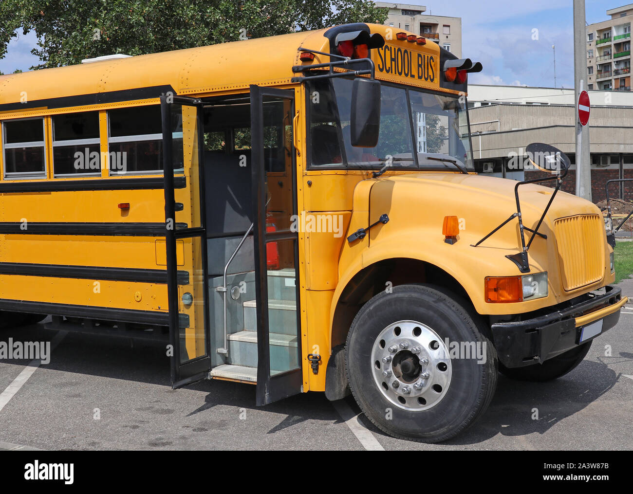 School bus parking hi-res stock photography and images - Alamy
