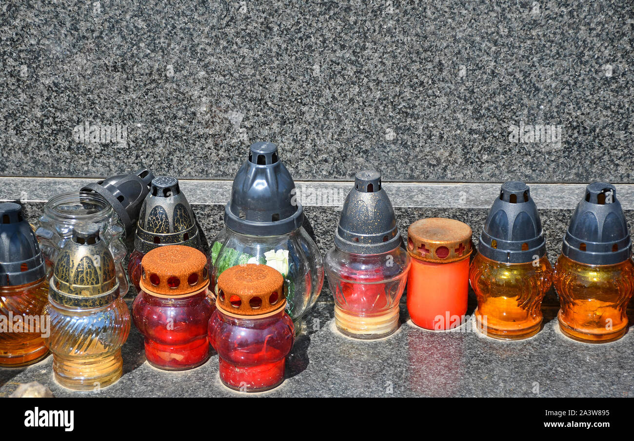 Lanterns on the tombstone in the public cemetery Stock Photo - Alamy