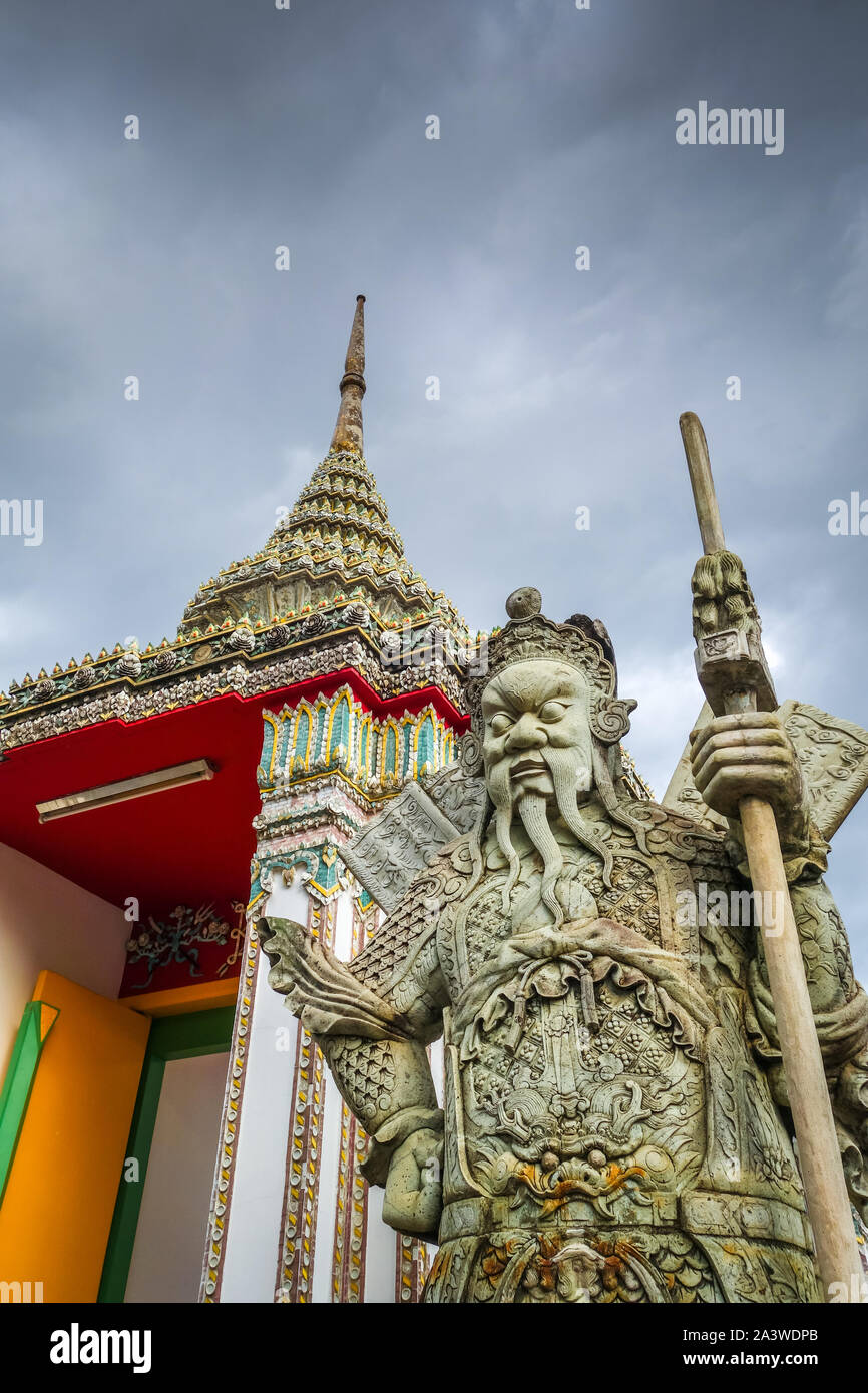 Chinese guard statue in wat pho buddhist temple hi-res stock ...