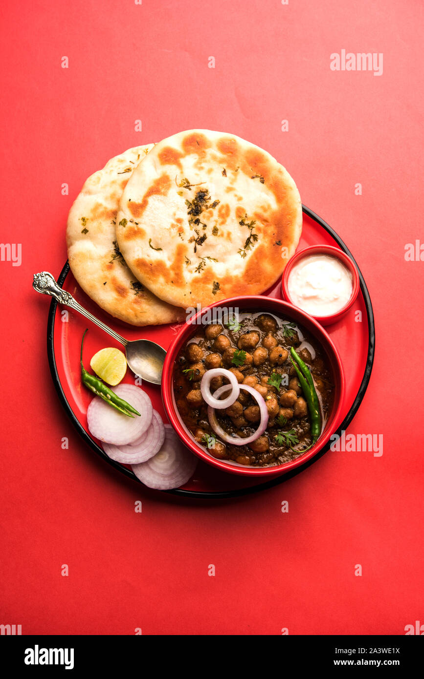 Pindi Chole Kulche or roadside choley Kulcha popular in India and ...