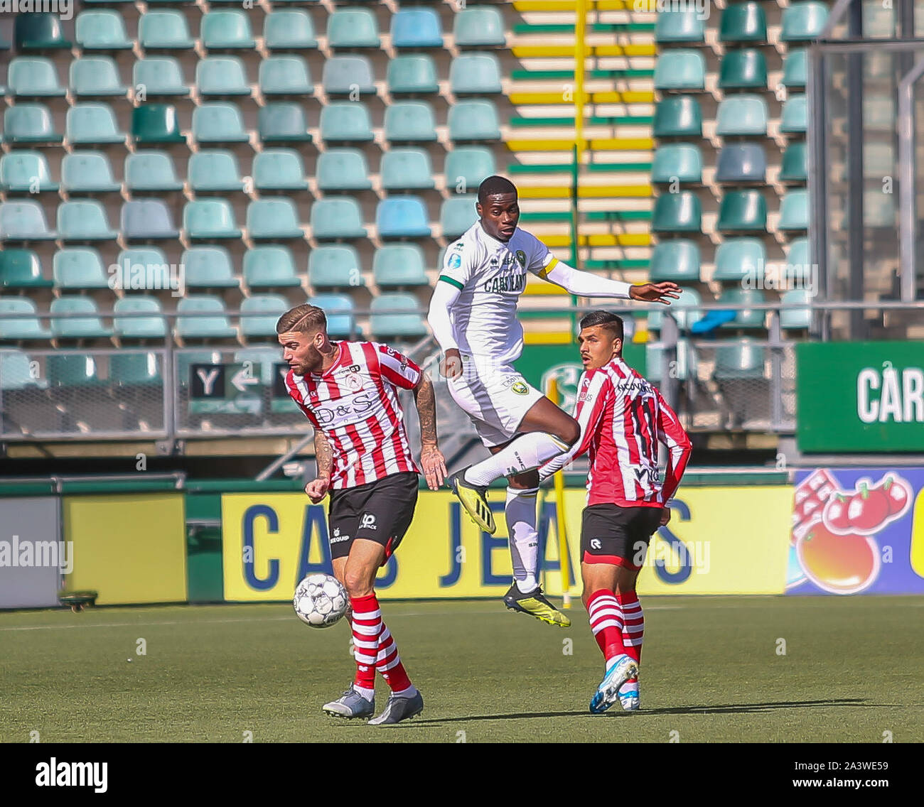 Robin polley hi-res stock photography and images - Alamy