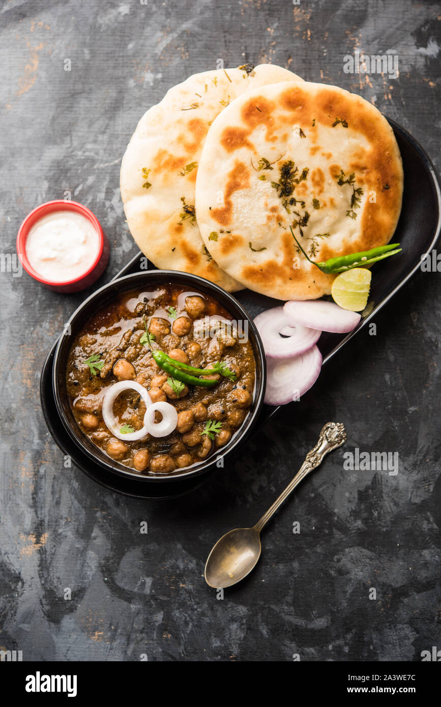 Pindi Chole Kulche or roadside choley Kulcha popular in India and ...