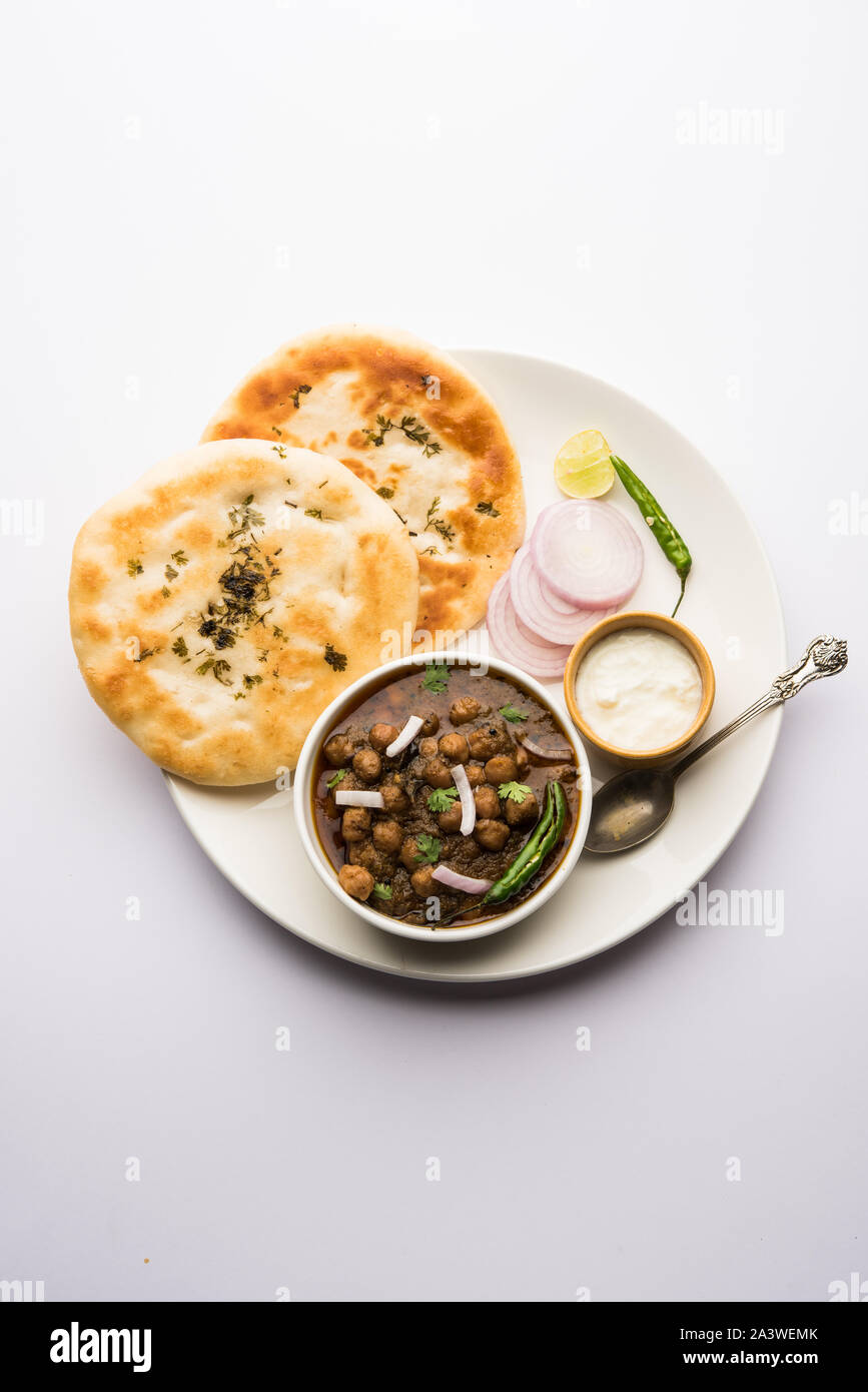 Pindi Chole Kulche or roadside choley Kulcha popular in India and ...