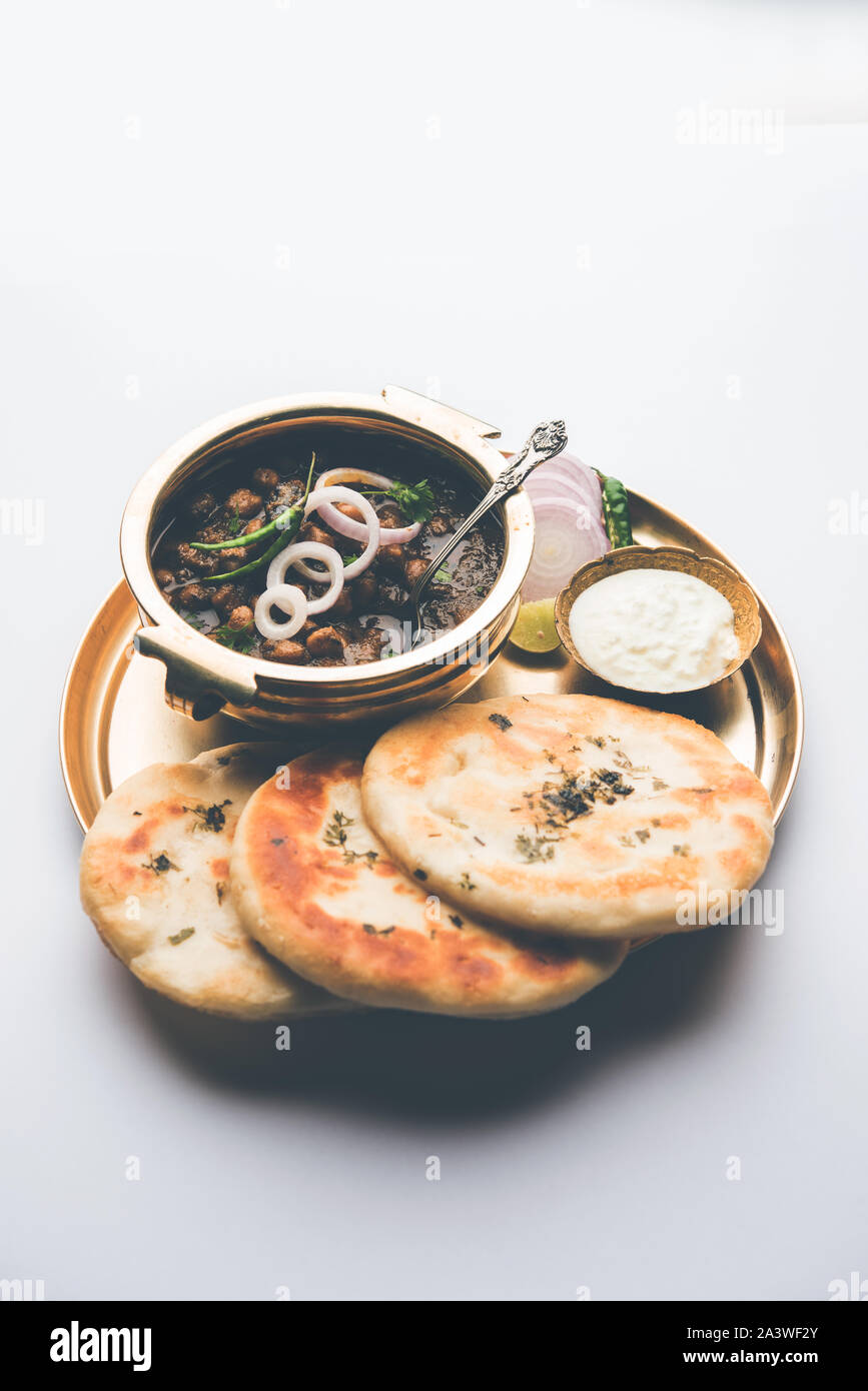 Pindi Chole Kulche or roadside choley Kulcha popular in India and ...