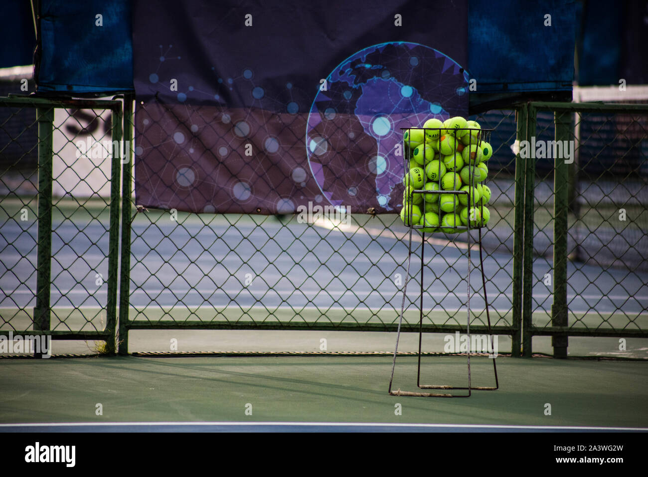 Tennis match score hi-res stock photography and images - Alamy