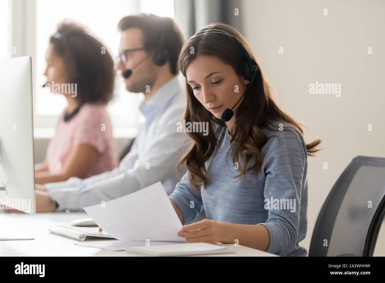 Technical communication document hi-res stock photography and images ...