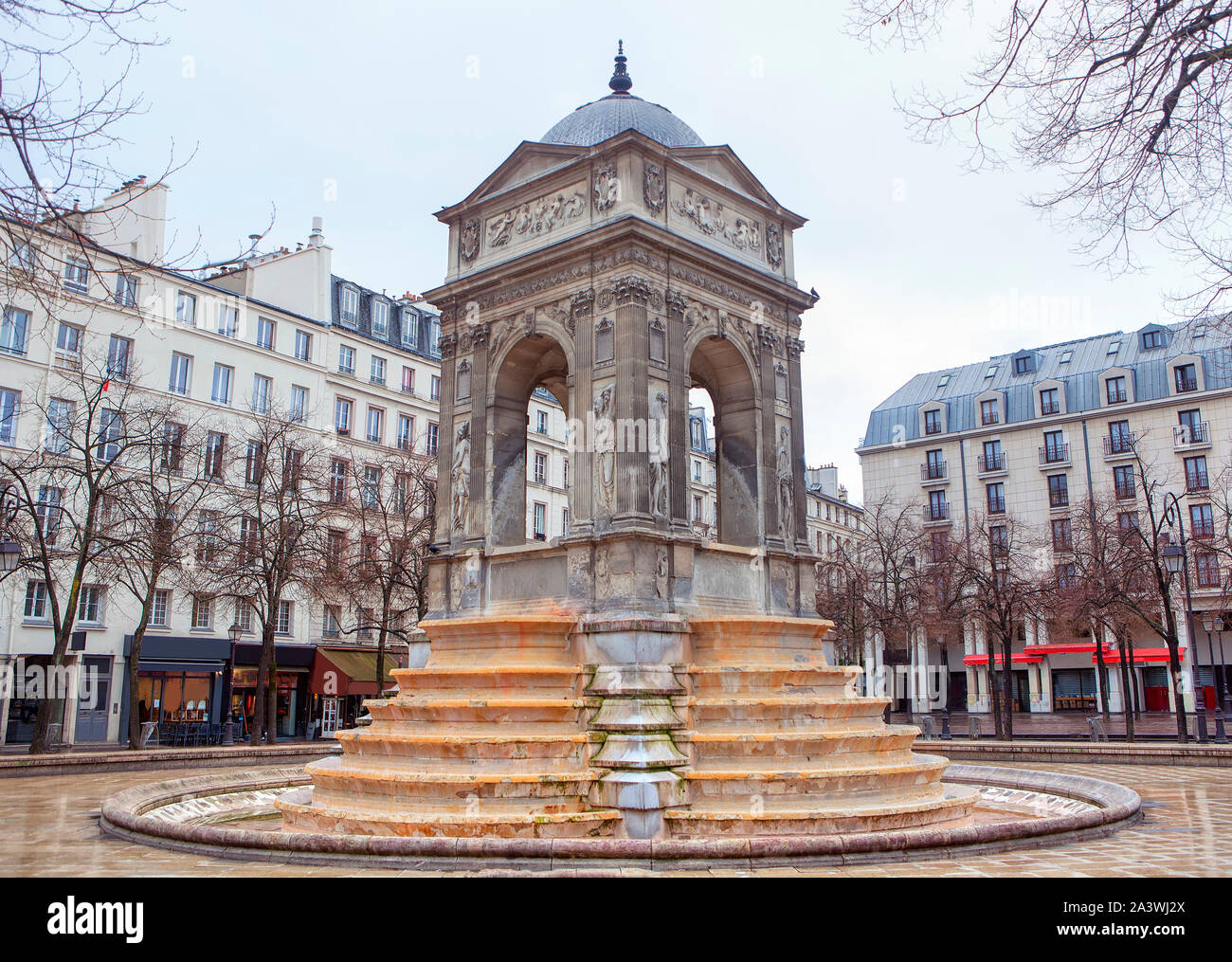 Fontaine des Innocents in Paris Stock Photo - Alamy