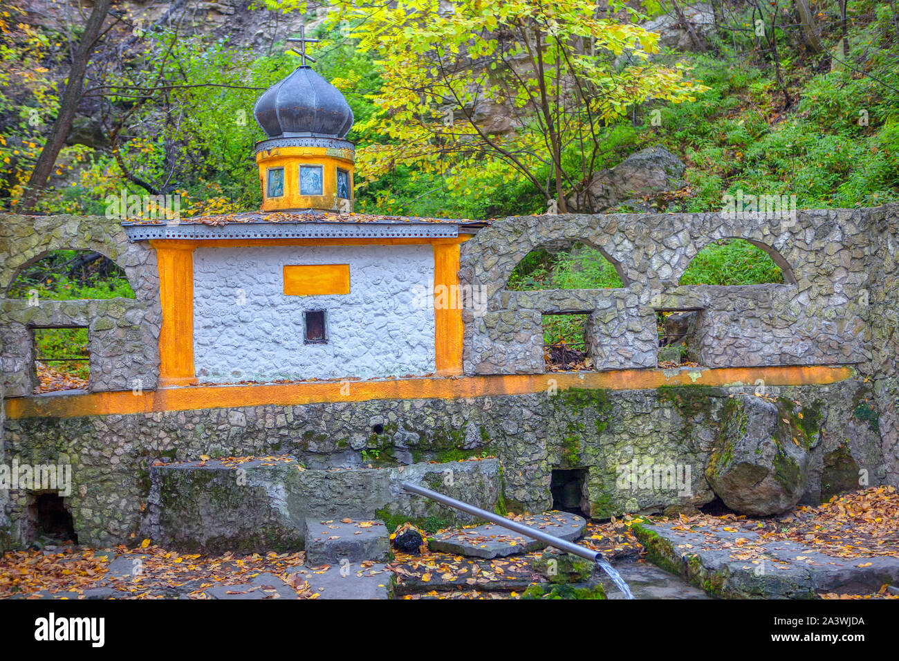 Landscape chapel water source hi-res stock photography and images - Alamy