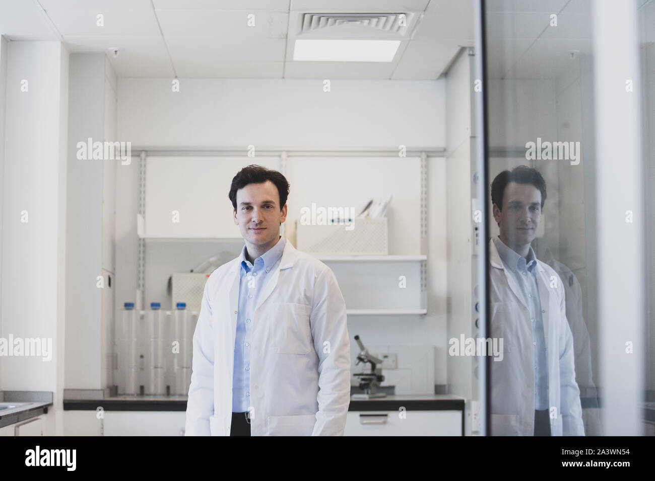 Portrait of male medical professional Stock Photo - Alamy