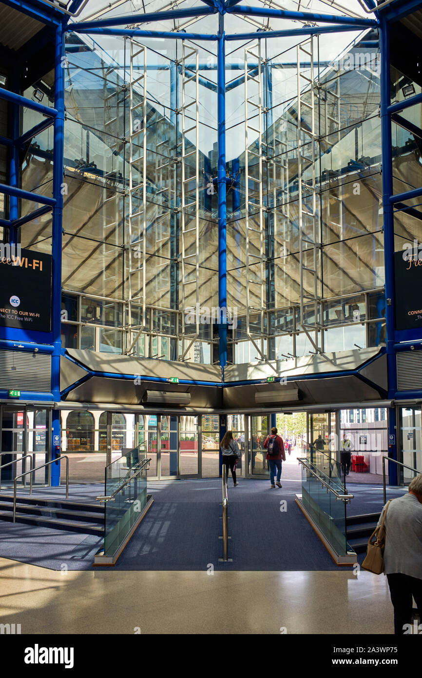 Convention centre interior hi-res stock photography and images - Alamy