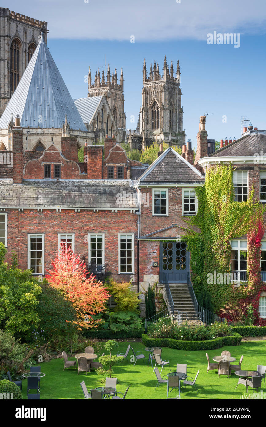 Greys court hi-res stock photography and images - Alamy