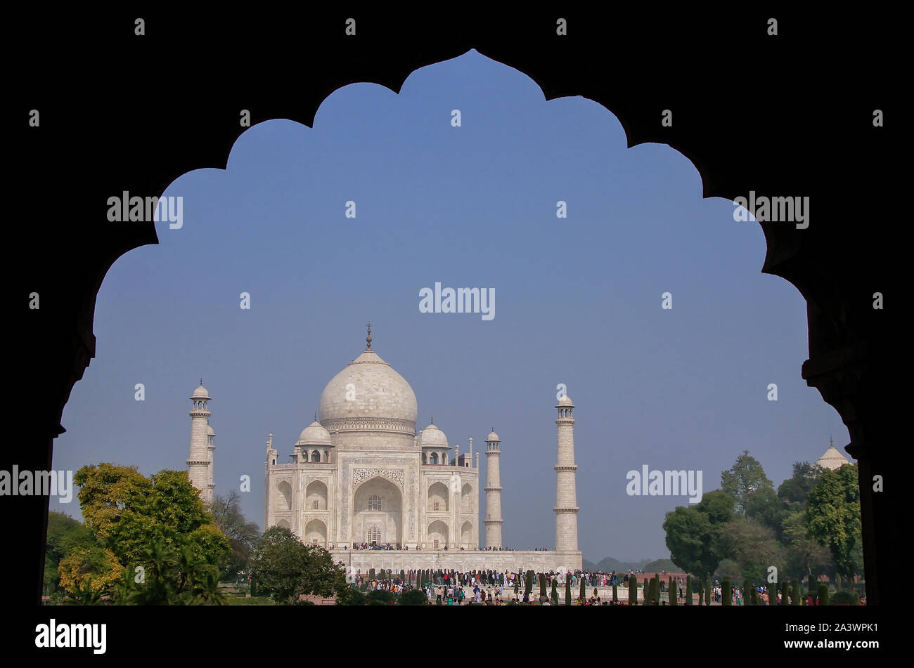 Taj mahal with frame view hi-res stock photography and images - Alamy