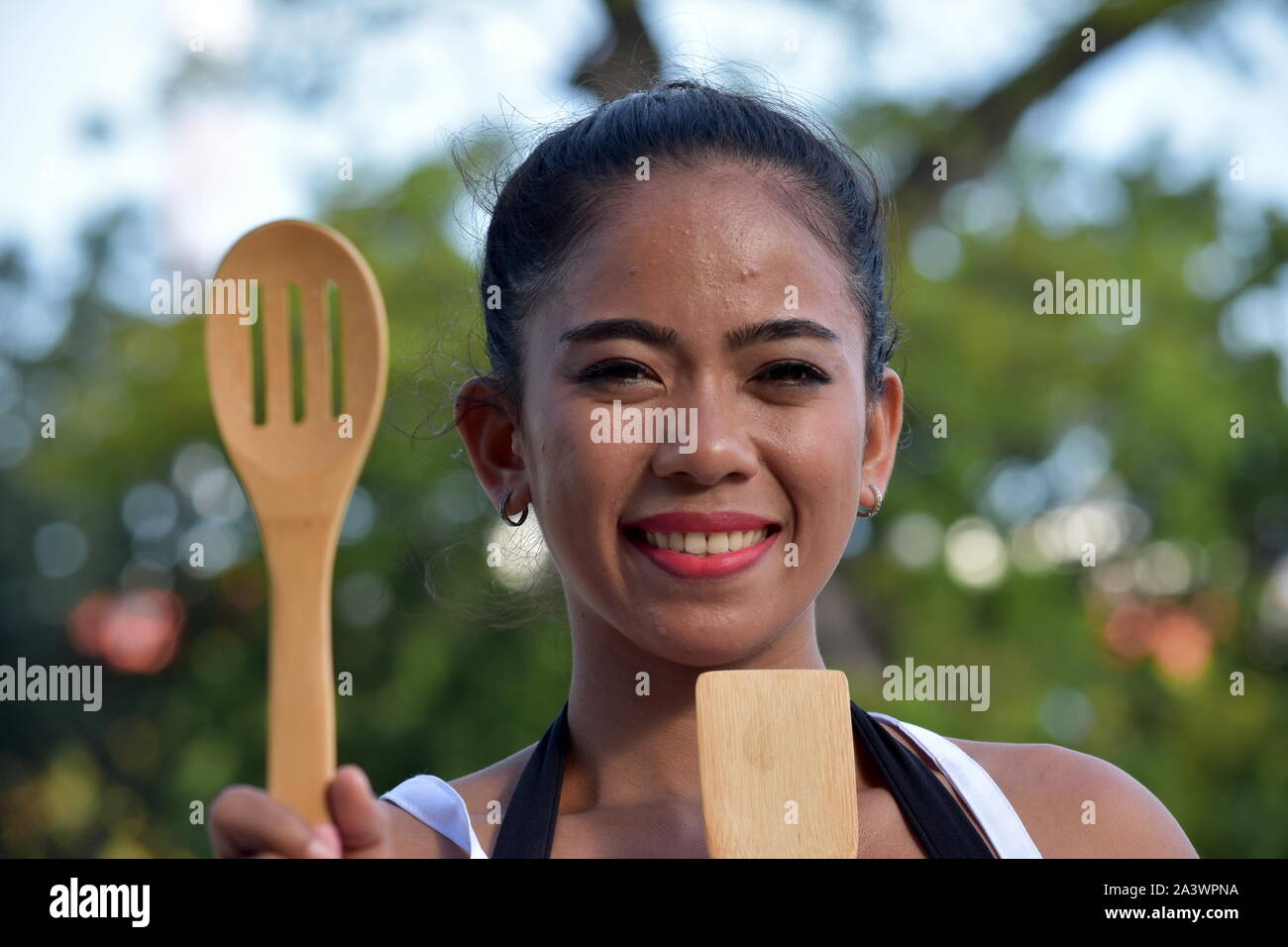 Filipino chef hi-res stock photography and images - Alamy