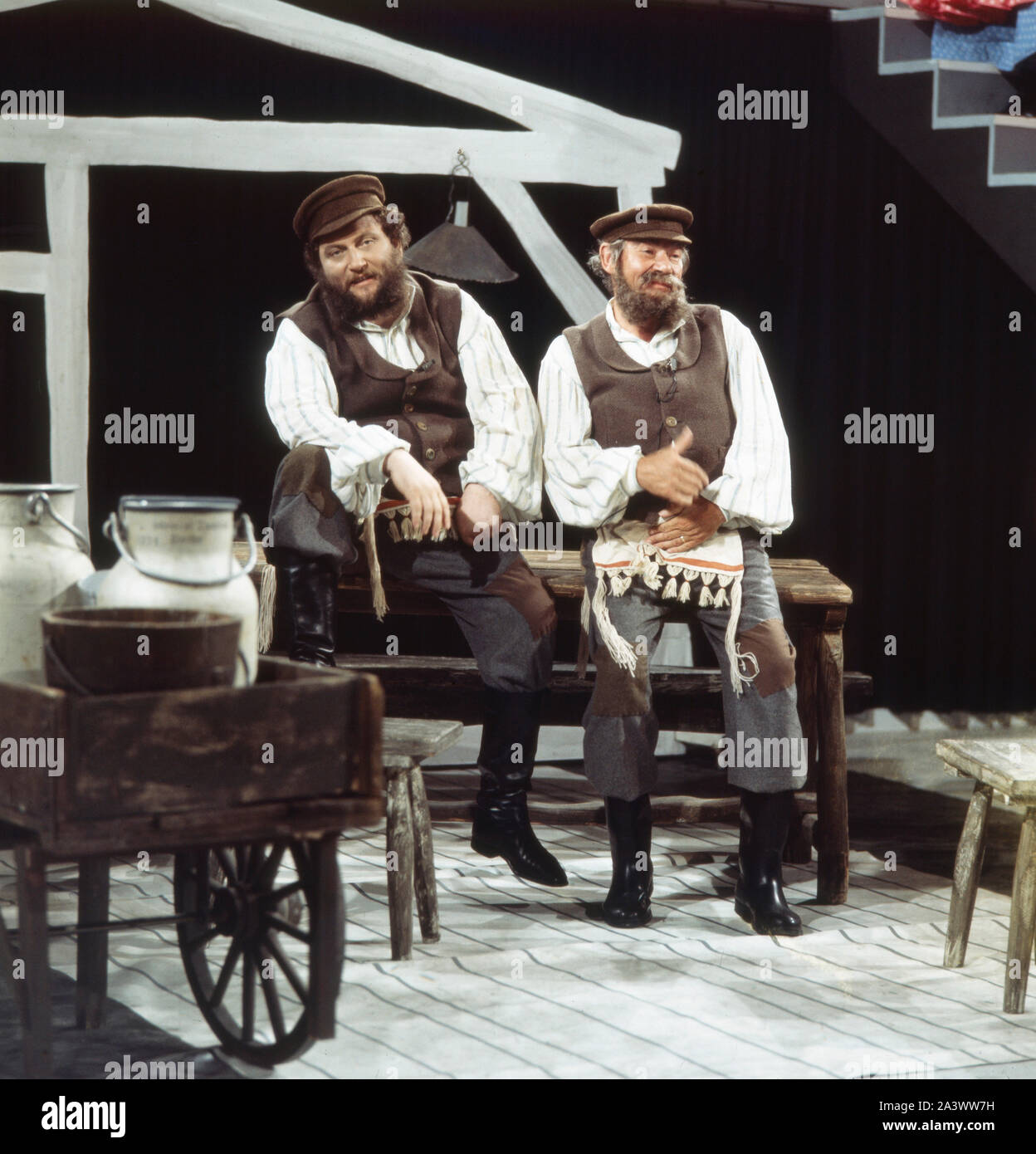 Widest vocal range hi-res stock photography and images - Alamy