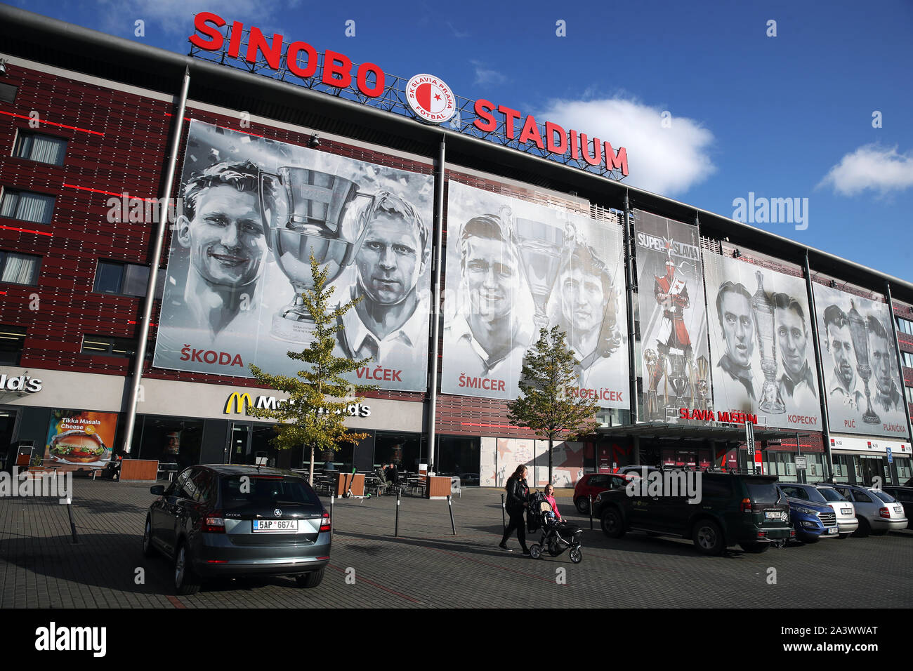 Sinobo stadium hi-res stock photography and images - Alamy